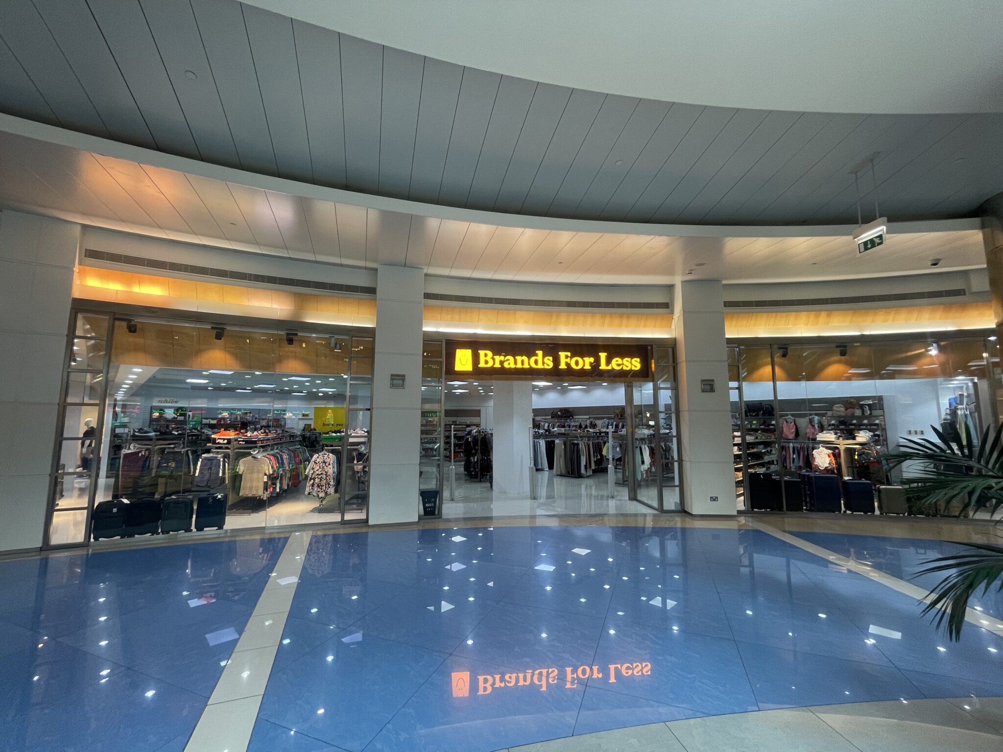 Brands for Less – Reef Mall